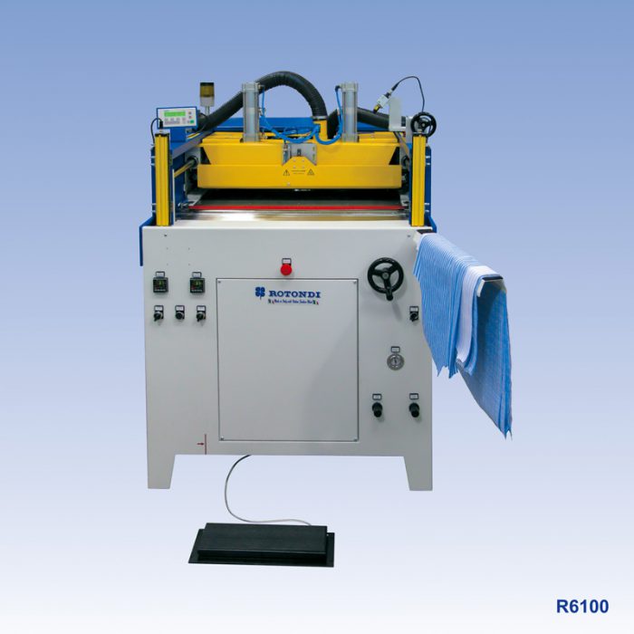 Shirts - Shirt finishing - shirt ironing - shirt pressing